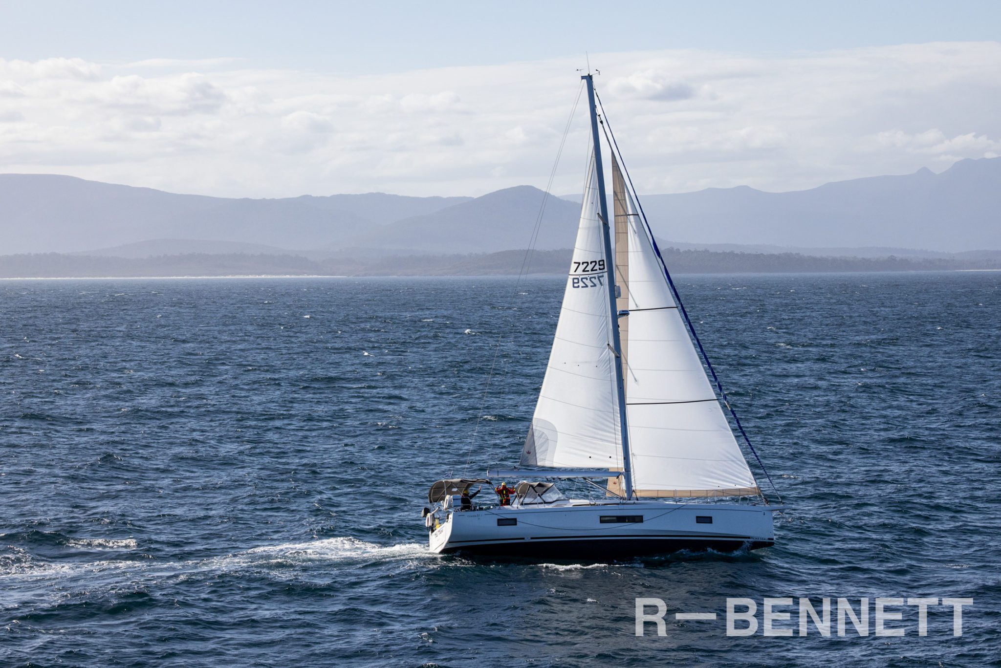 Tai Tam 7331 MH22 | Richard Bennett Photography