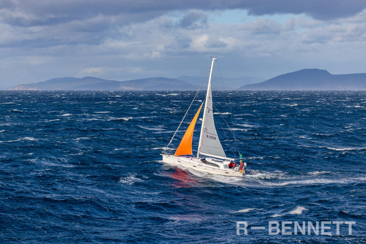 Solera 8263 SH23 | Richard Bennett Photography