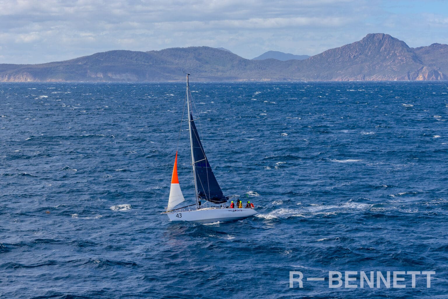 Wild Oats 8347 SH23 | Richard Bennett Photography