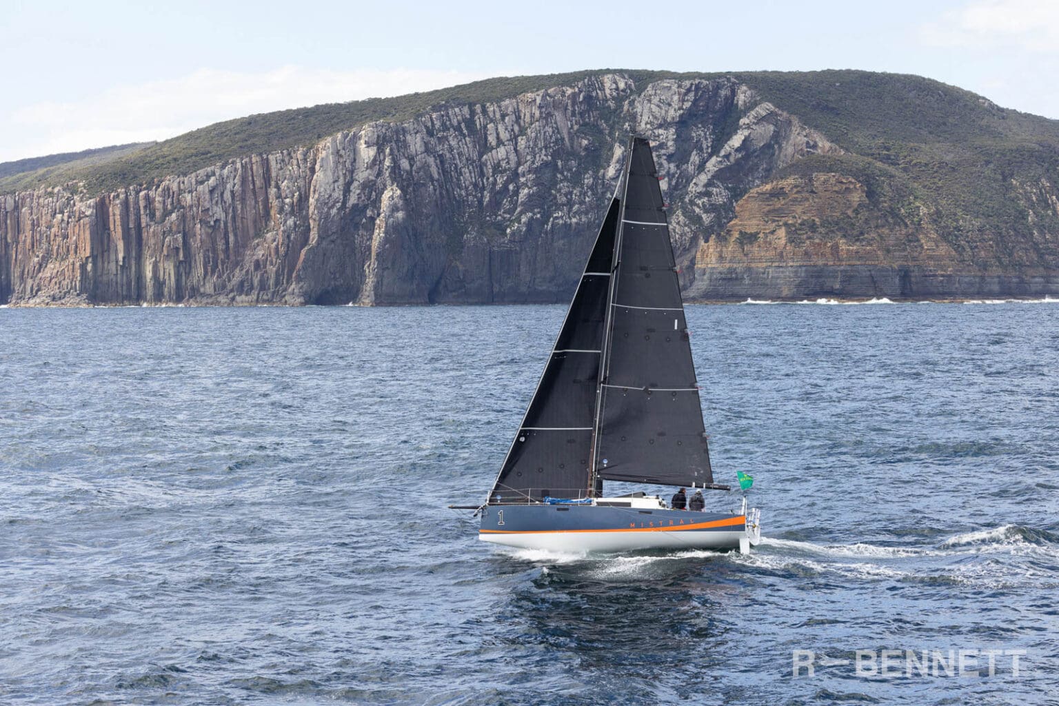 Minstral 9242 SH24 | Richard Bennett Photography