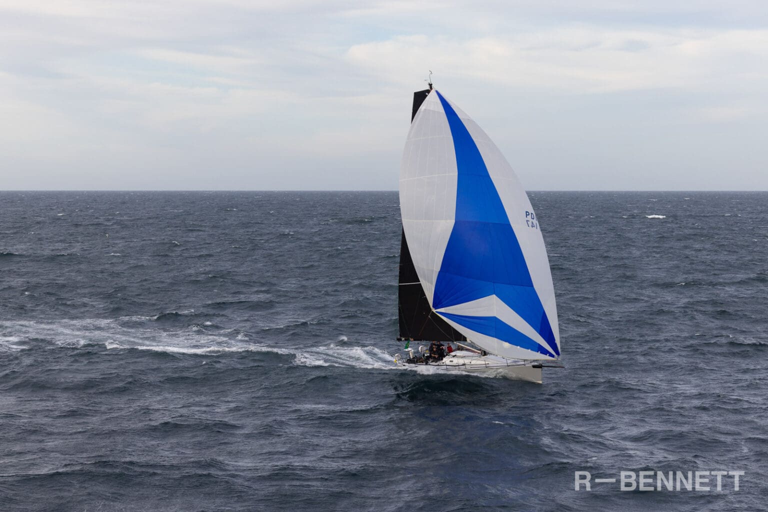 Advantedge 0386 SH25 | Richard Bennett Photography